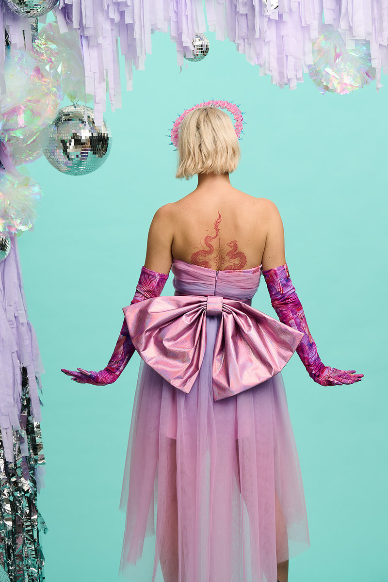 Casper Bow – L.O.M